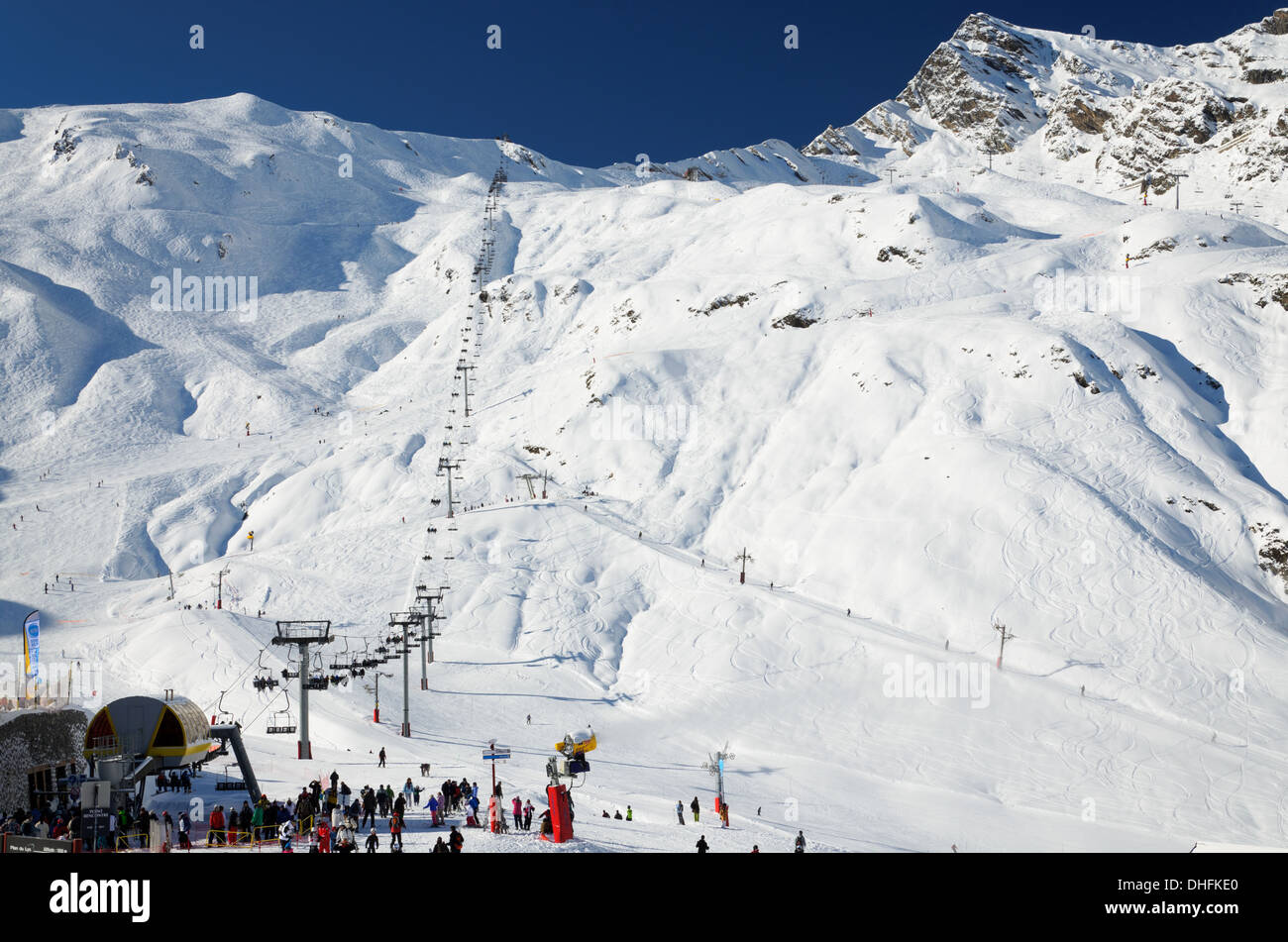 Alp lift -Fotos und -Bildmaterial in hoher Auflösung – Alamy