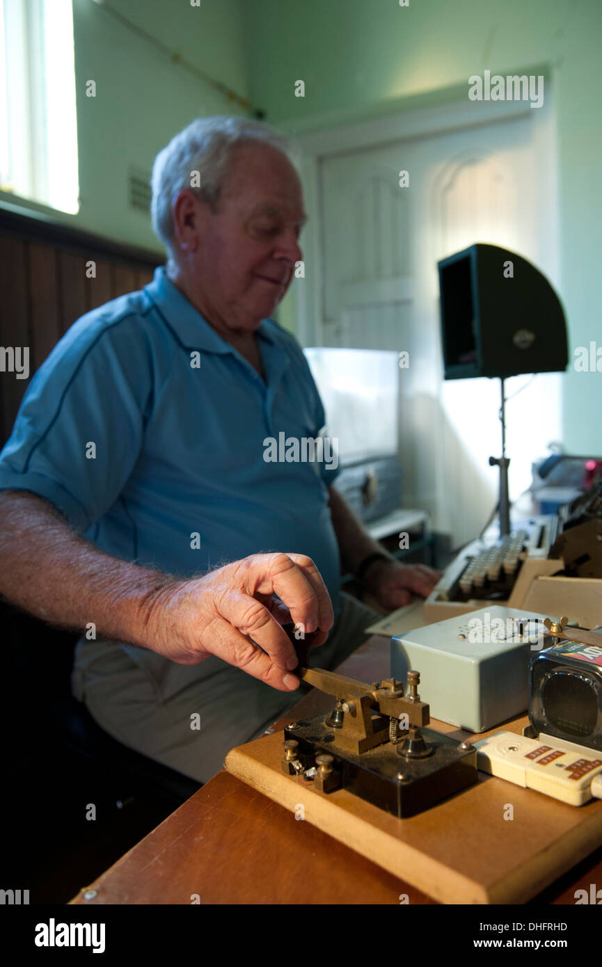 Morse code -Fotos und -Bildmaterial in hoher Auflösung – Alamy