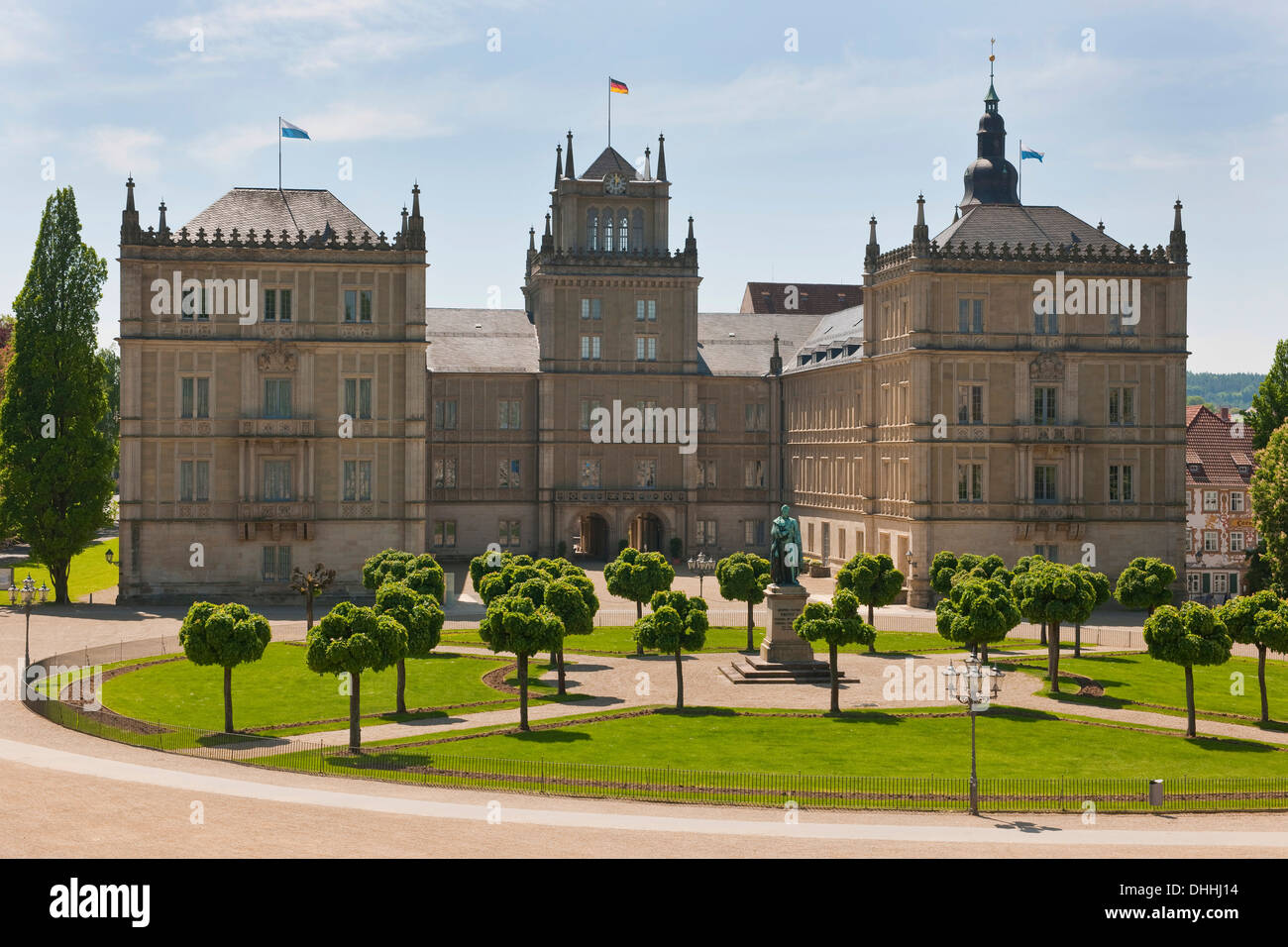Ehrenburg schloss ehrenburg -Fotos und -Bildmaterial in hoher Auflösung ...