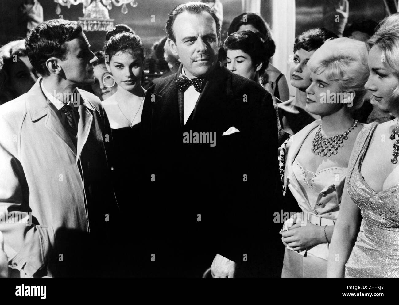 Terry Thomas Don Chaffey Dir Richard Briers Stockfotos und -bilder ...