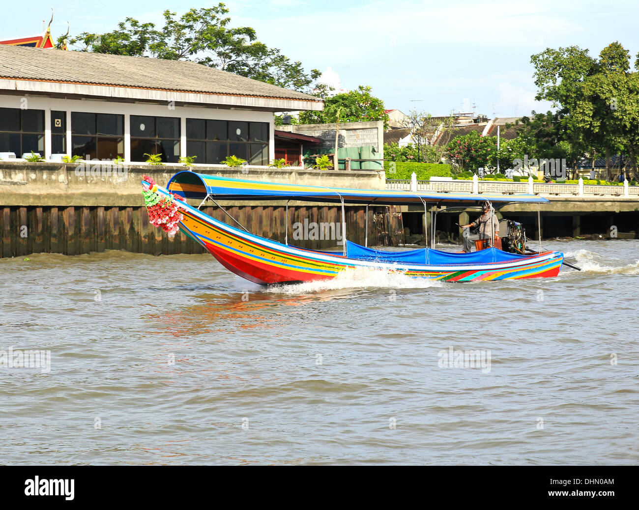 Flussboot auf chao phraya bangkok -Fotos und -Bildmaterial in hoher ...