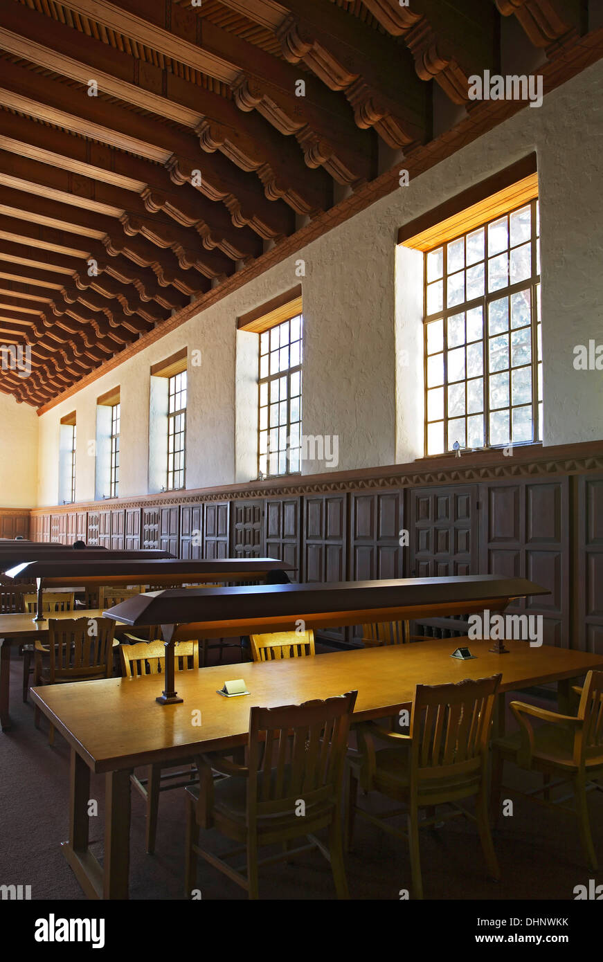 Ruhiger campus -Fotos und -Bildmaterial in hoher Auflösung – Alamy