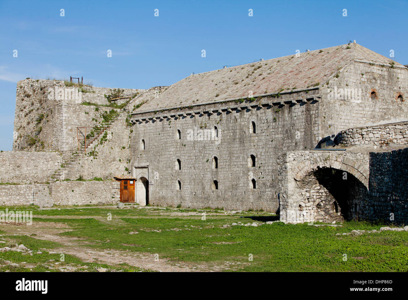 Burg kalaja -Fotos und -Bildmaterial in hoher Auflösung – Alamy