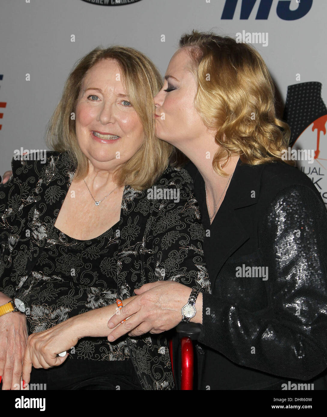 Teri garr cybill shepherd 19th -Fotos und -Bildmaterial in hoher ...