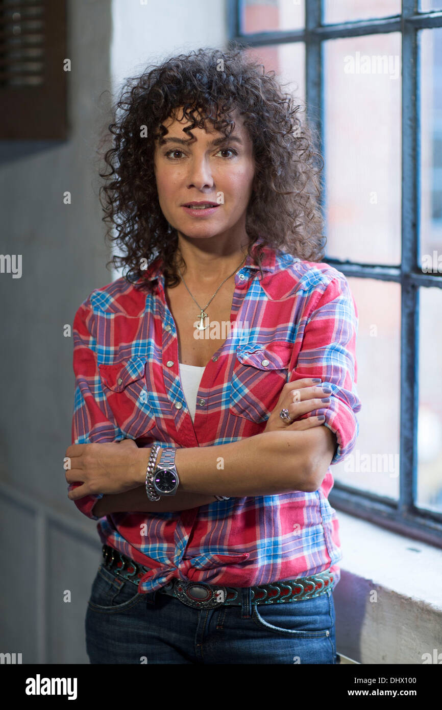 Maria Ketikidou On The Set Of Ard Stockfotos und -bilder Kaufen - Alamy