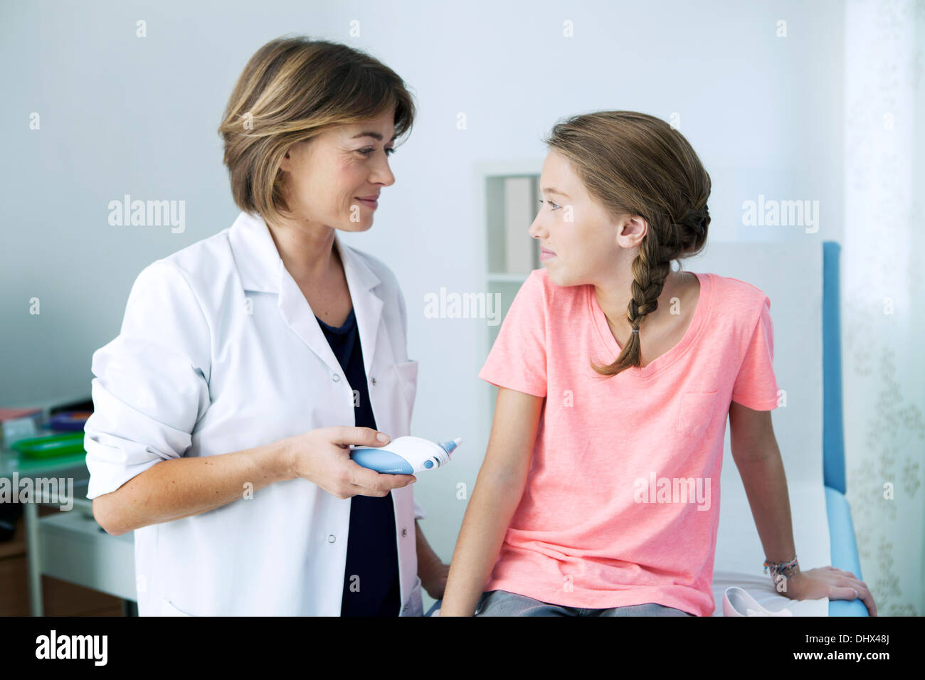 Dialogue children -Fotos und -Bildmaterial in hoher Auflösung – Alamy