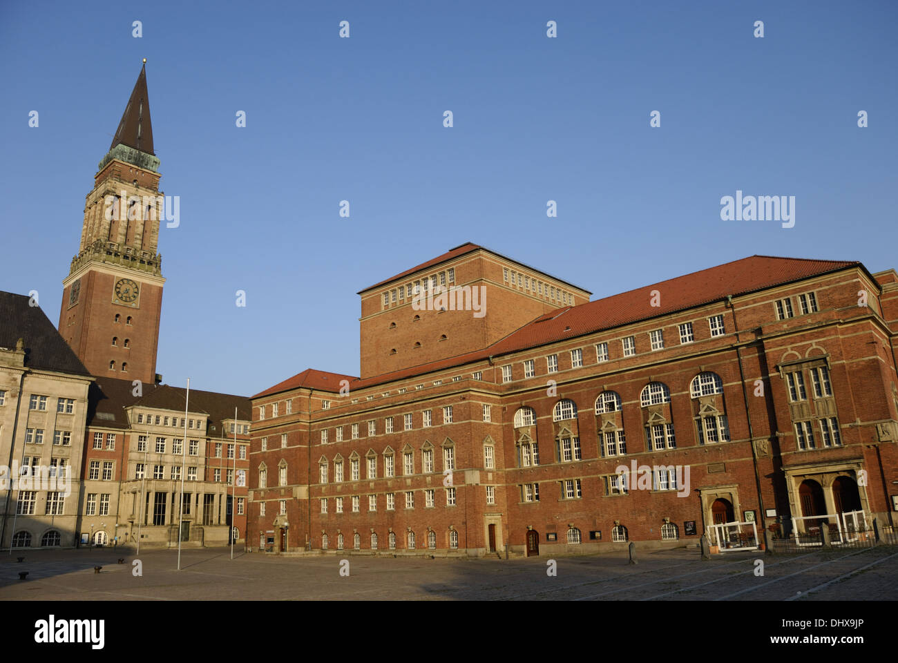 Kiel rathaus -Fotos und -Bildmaterial in hoher Auflösung – Alamy
