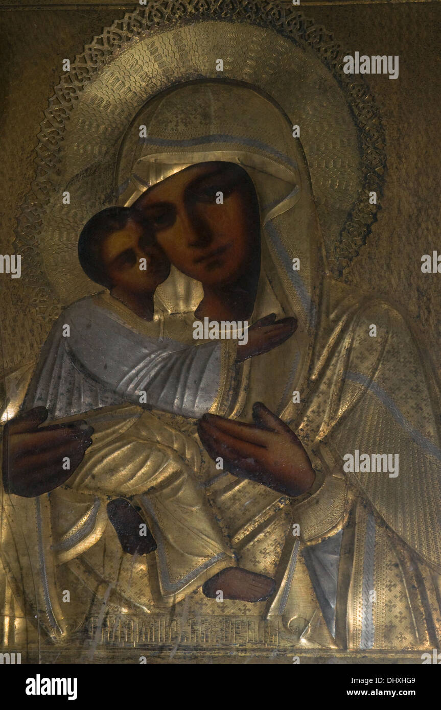 Ikone der Madonna Mother Virgin Mary mit Jesuskind Jesus in den Armen ...
