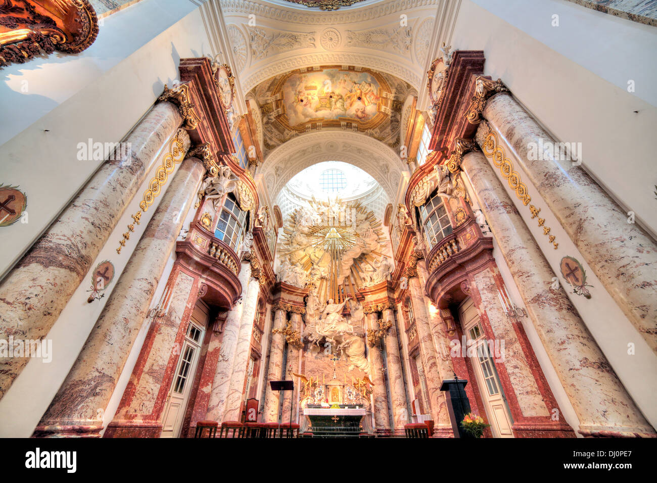 Altar At The Karlskirche Stockfotos und -bilder Kaufen - Alamy