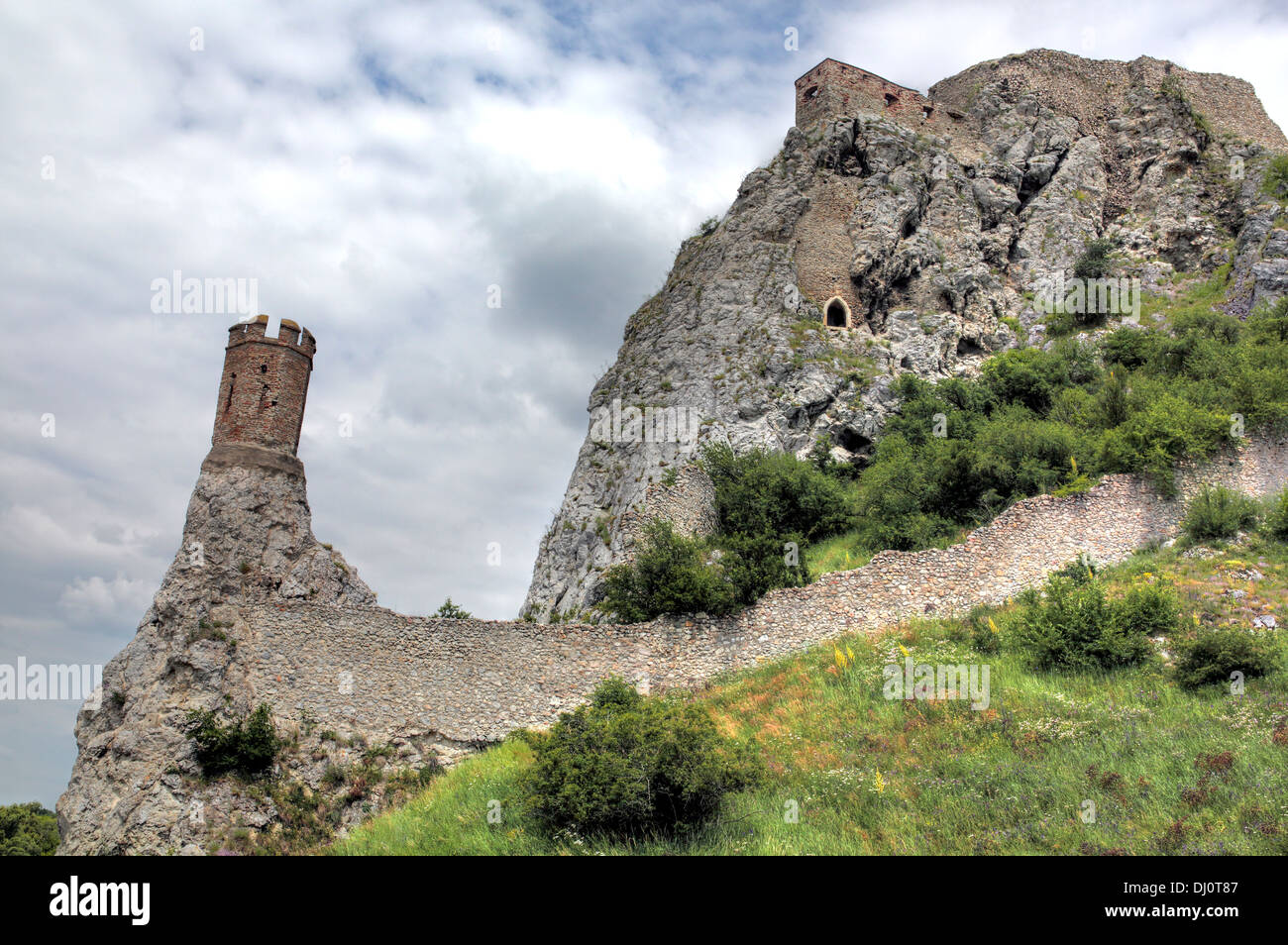 Devin castle -Fotos und -Bildmaterial in hoher Auflösung – Alamy