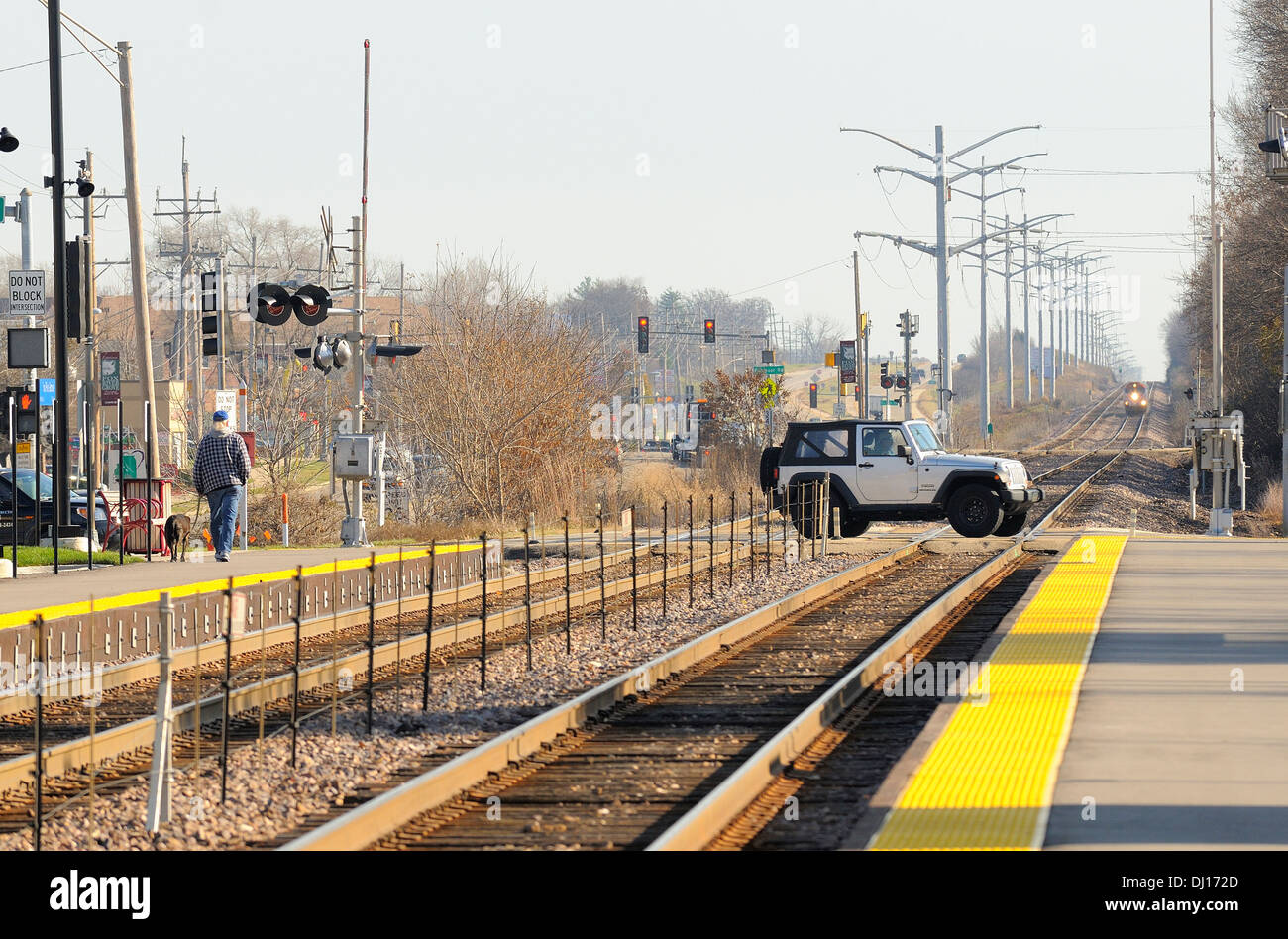 Bahnsteig gleise -Fotos und -Bildmaterial in hoher Auflösung – Alamy