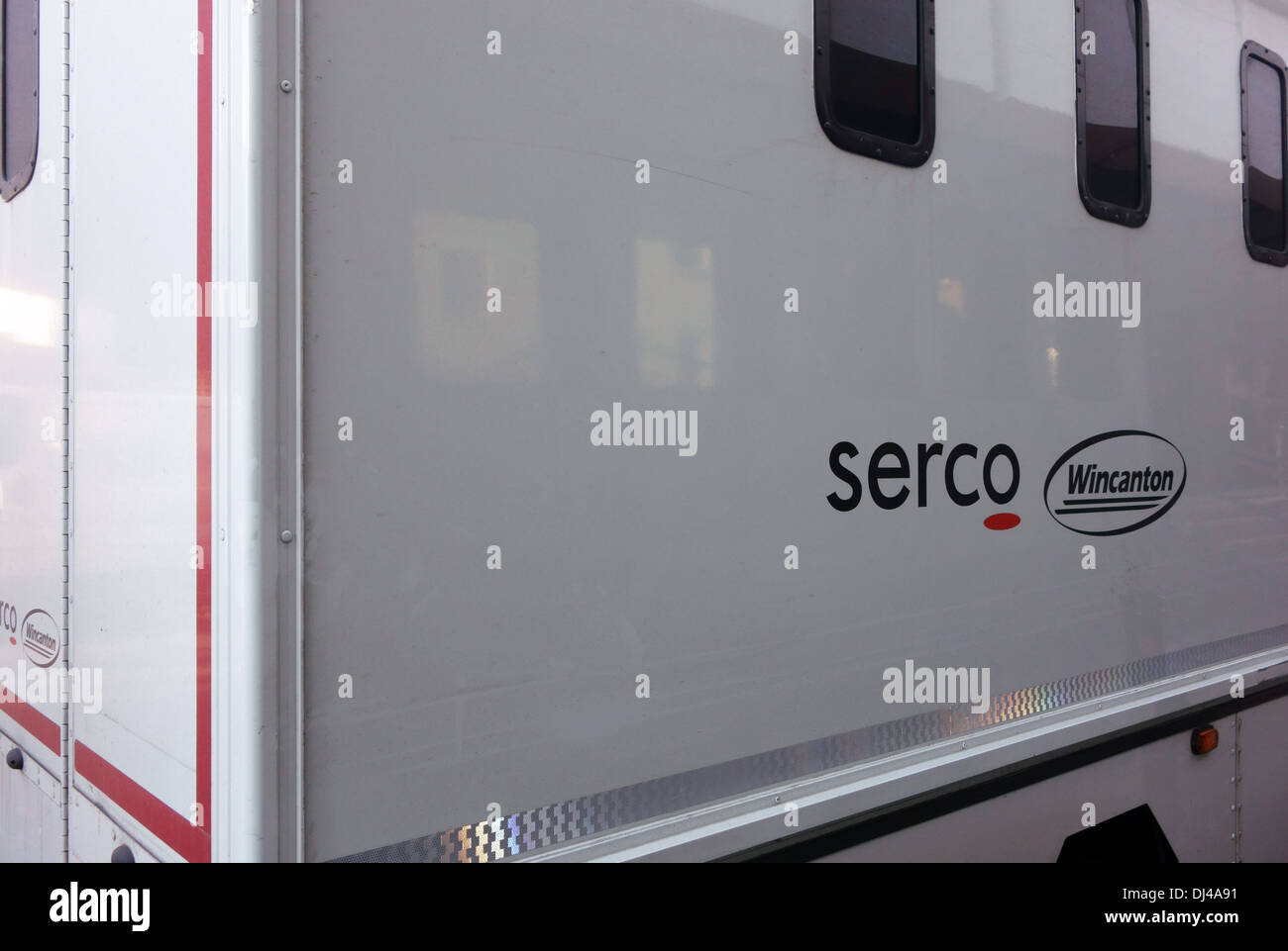 Serco Sicherheit Van Stockfotos und -bilder Kaufen - Alamy