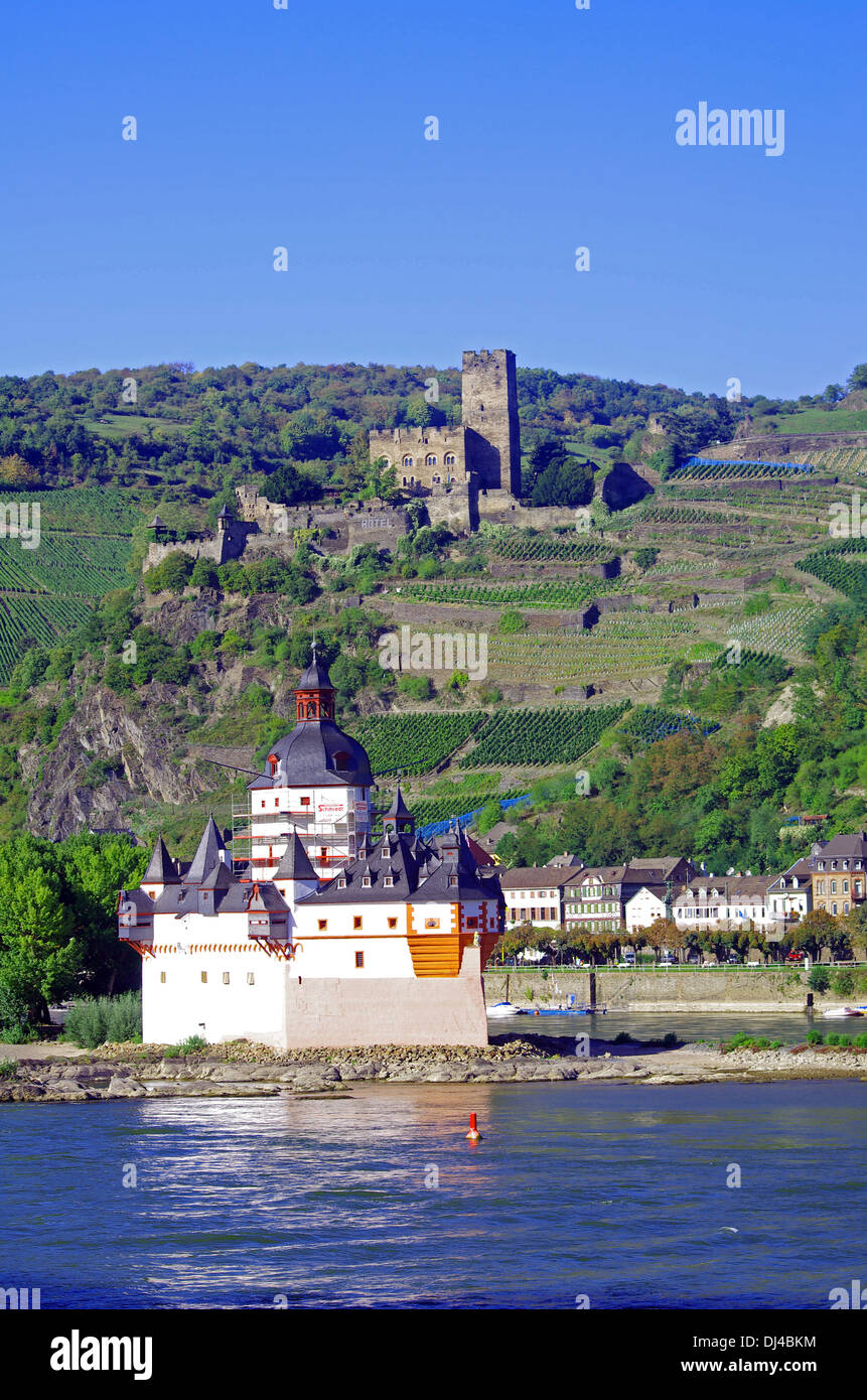 Rhein burgen -Fotos und -Bildmaterial in hoher Auflösung – Alamy