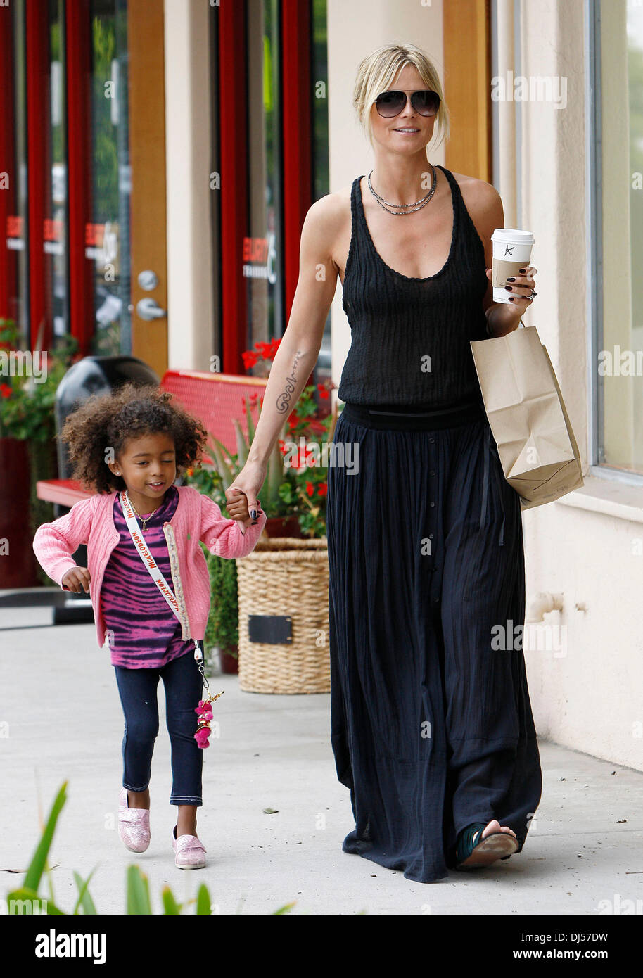 Heidi Klum Lou Sulola Samuel Stockfotos und -bilder Kaufen - Alamy