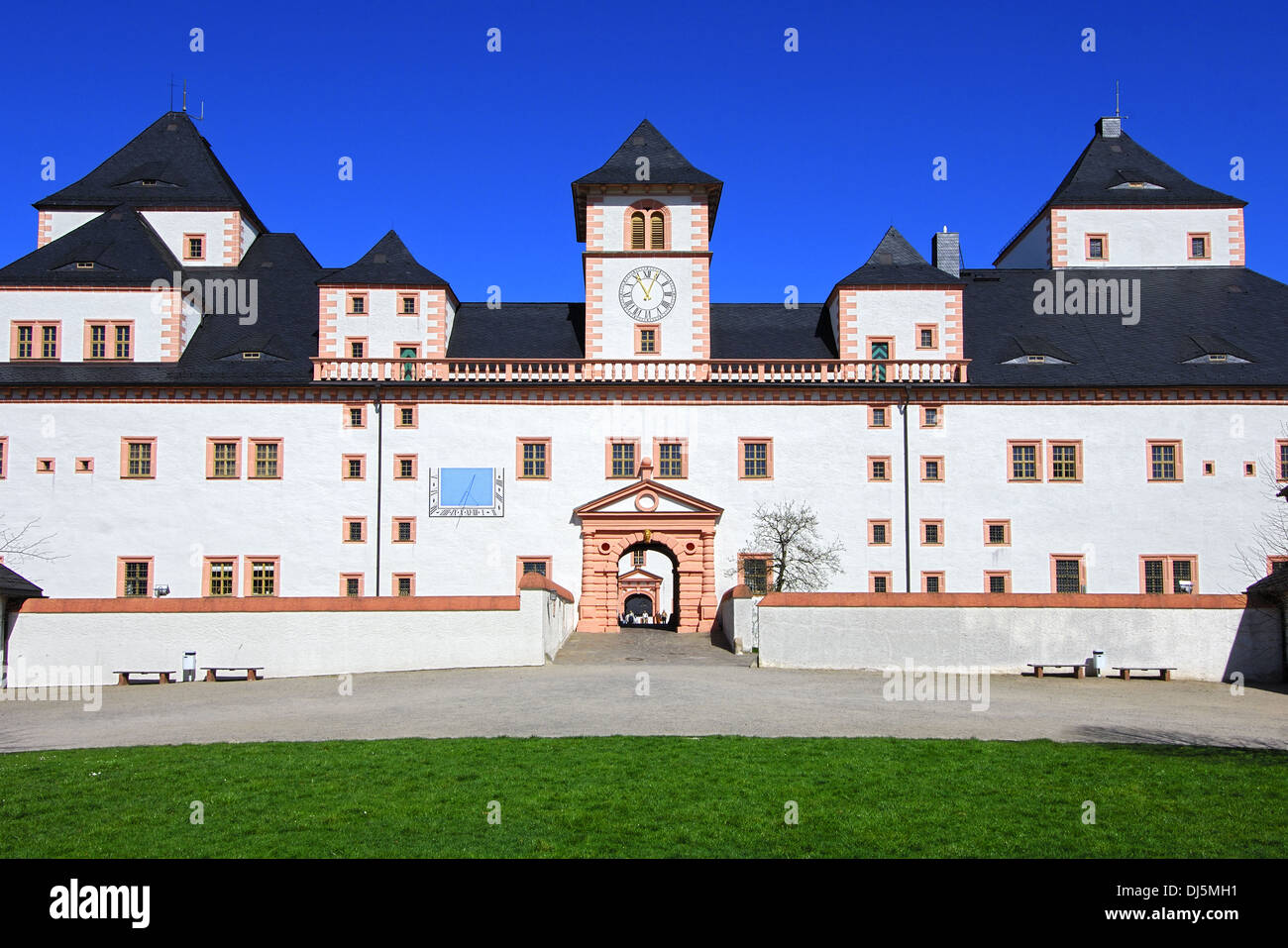 Schloss augustusburg sachsen -Fotos und -Bildmaterial in hoher ...