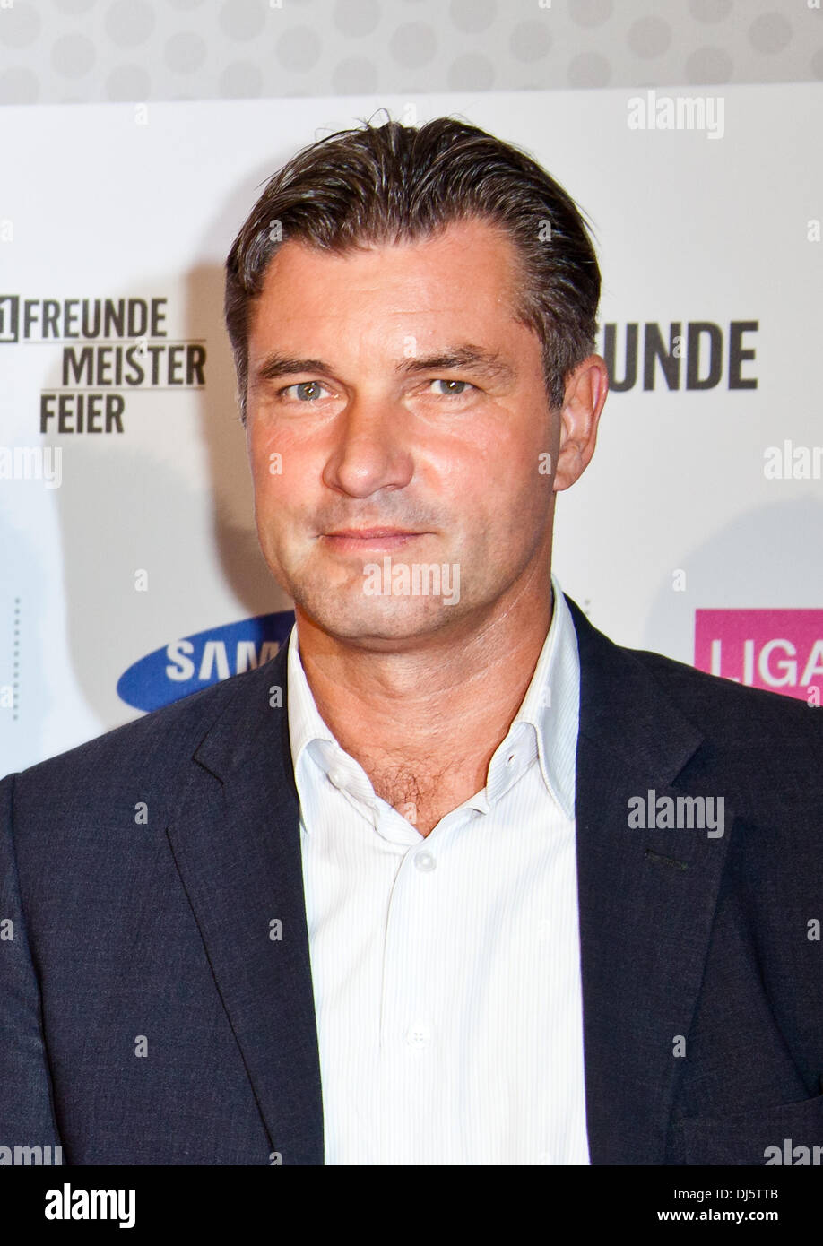 Sterben 11 -Fotos und -Bildmaterial in hoher Auflösung – Alamy