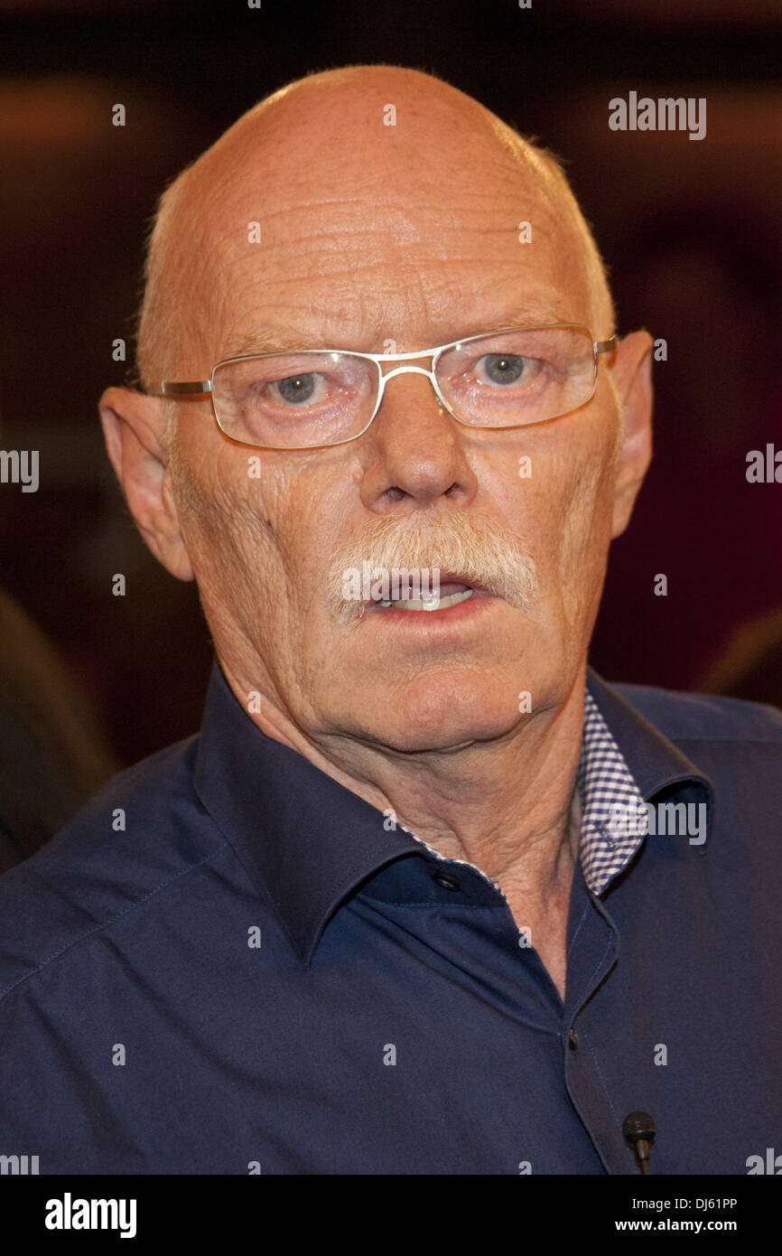 Peter struck -Fotos und -Bildmaterial in hoher Auflösung – Alamy