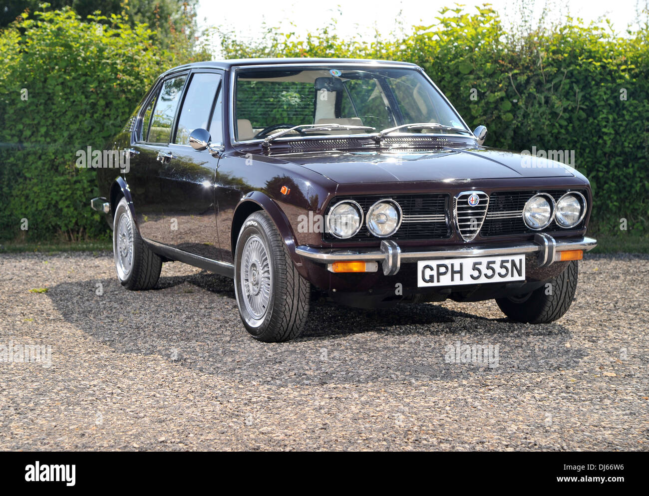 1974 Alfa Romeo Alfetta Limousine Limousine Oldtimer Stockfotografie ...
