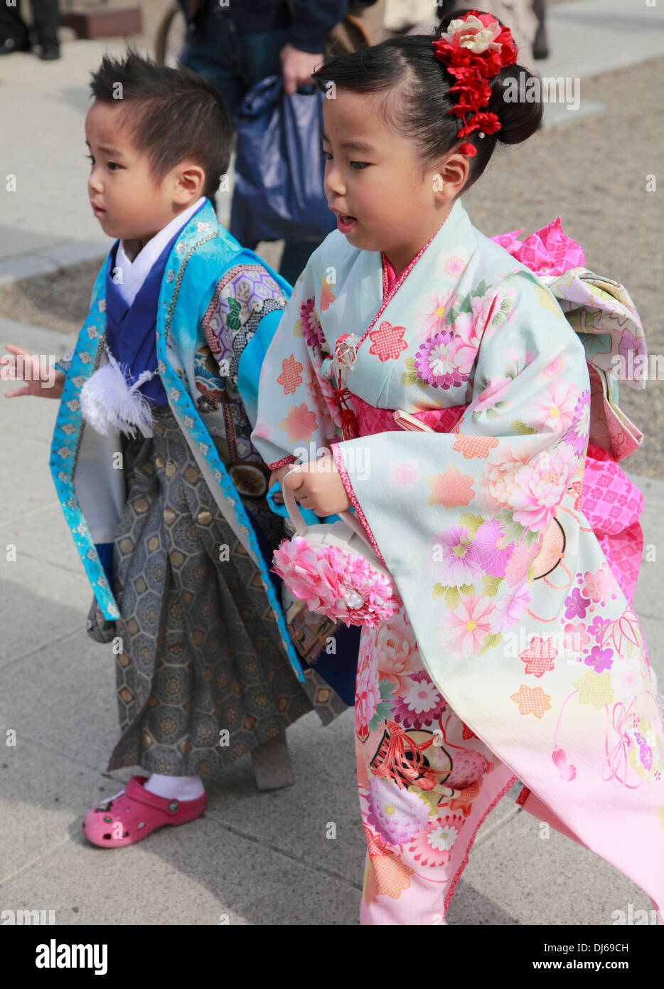 Kinder tokyo japan -Fotos und -Bildmaterial in hoher Auflösung – Alamy