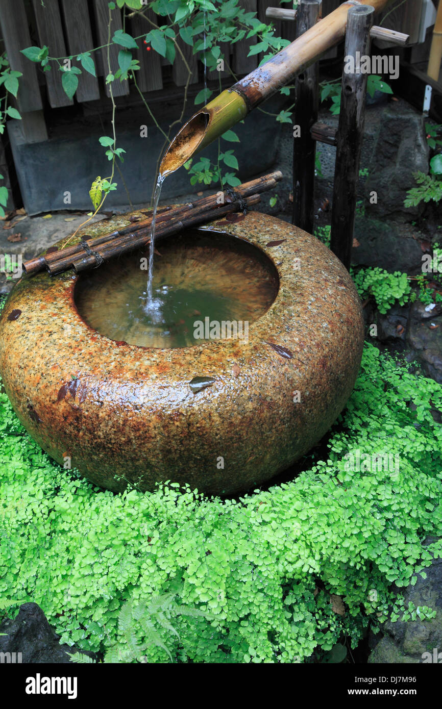 Gärten und brunnen -Fotos und -Bildmaterial in hoher Auflösung – Alamy