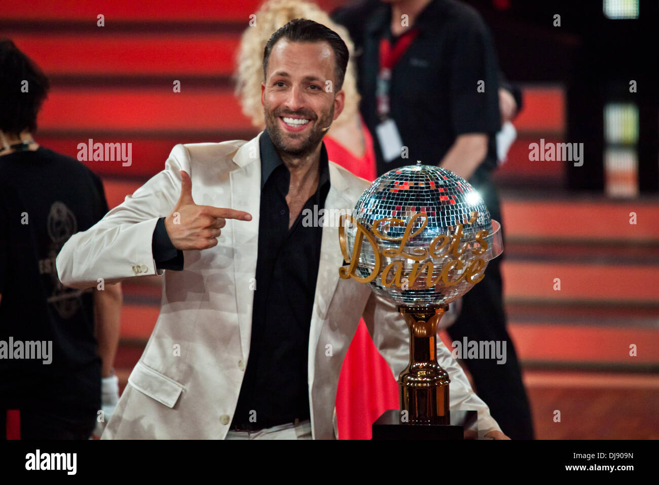 Roman Frieling auf das große Finale der deutschen RTL TV show "Let ´s ...