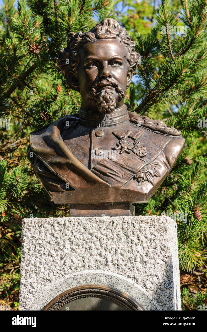 Bust of king ludwig ii of bavaria -Fotos und -Bildmaterial in hoher ...