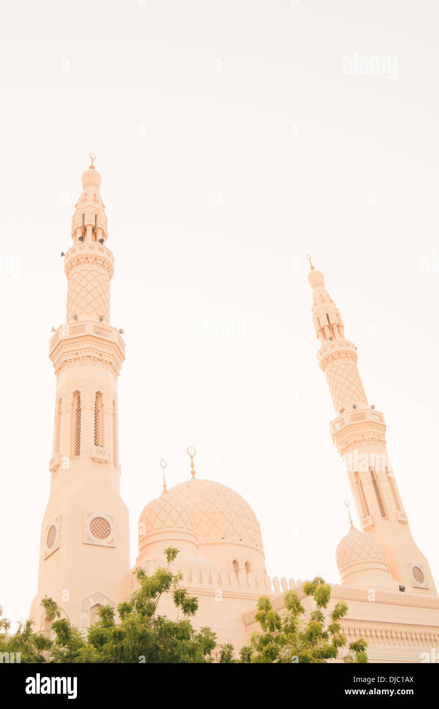 Die Jumeirah Moschee In Dubai Stockfotos und -bilder Kaufen - Alamy