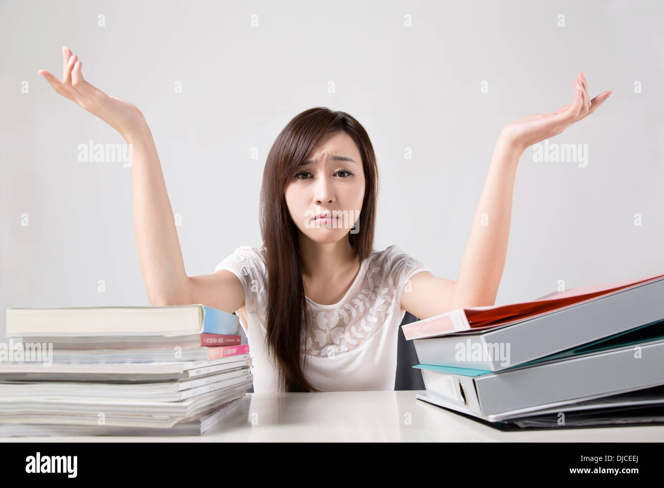 Bend over the desk -Fotos und -Bildmaterial in hoher Auflösung – Alamy