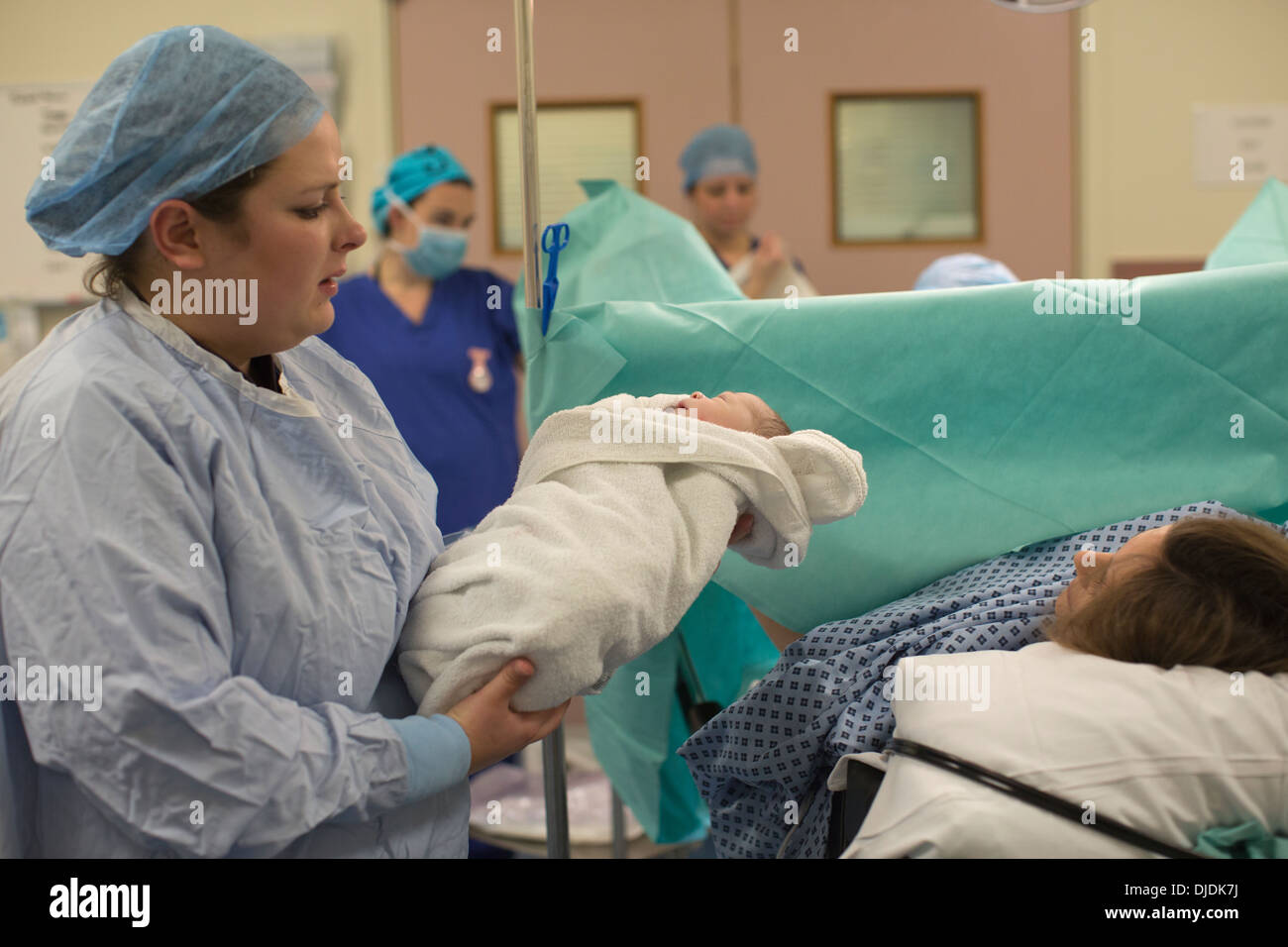 Neu geboren baby -Fotos und -Bildmaterial in hoher Auflösung – Alamy