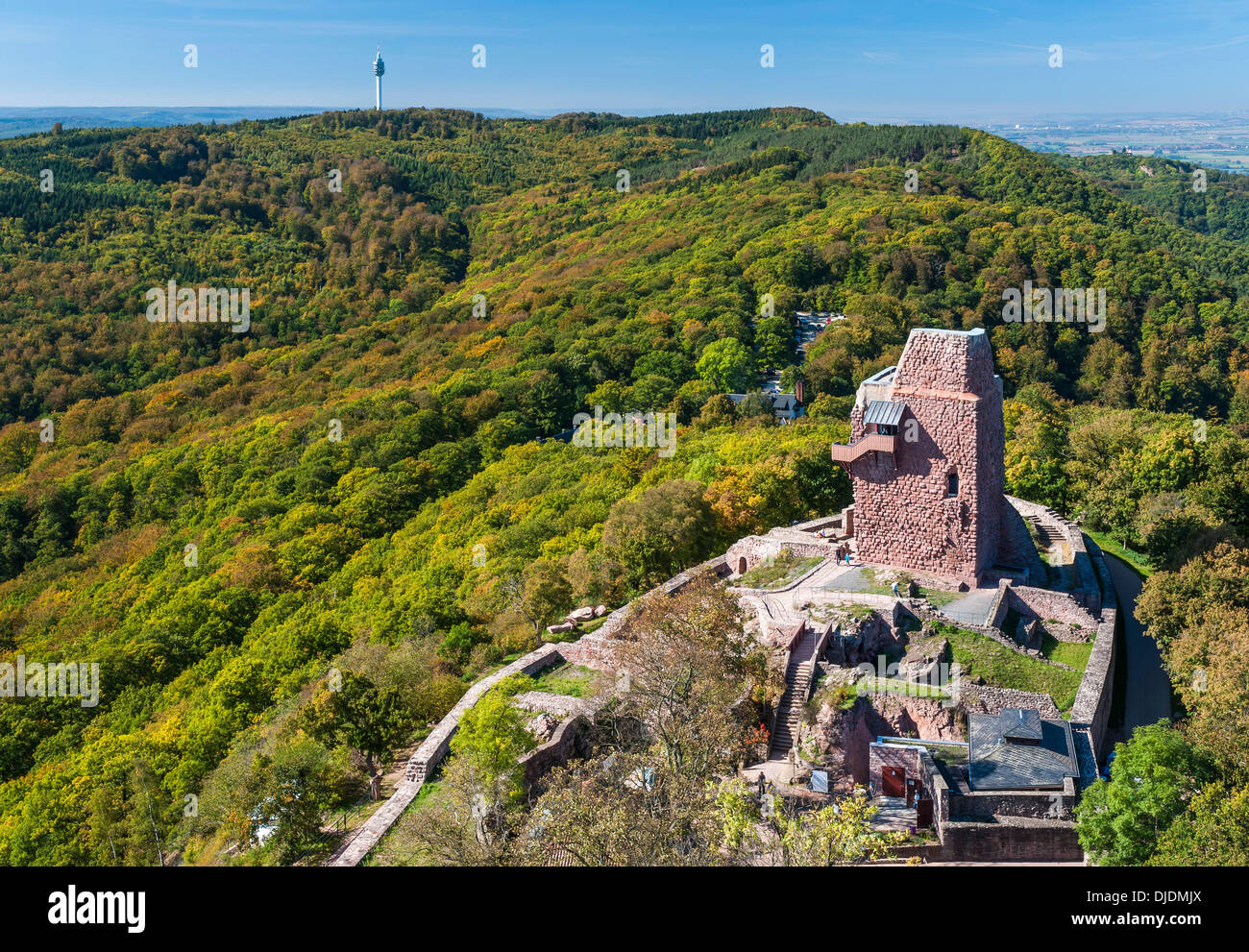 Oberburg mit barbarossa turm und kyffhauser denkmal Stockfotos und ...