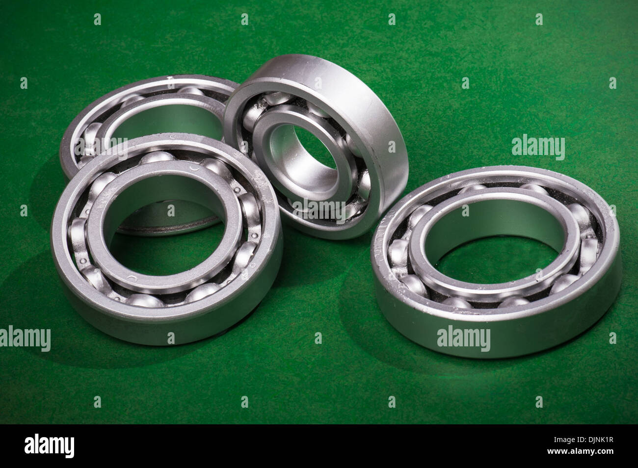 Metall chrom -Fotos und -Bildmaterial in hoher Auflösung – Alamy