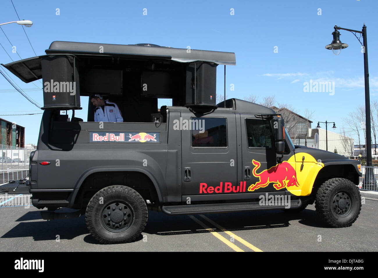 Der Red Bull Mobil DJ standen zur Verfügung. Medientag in der Red Bull ...