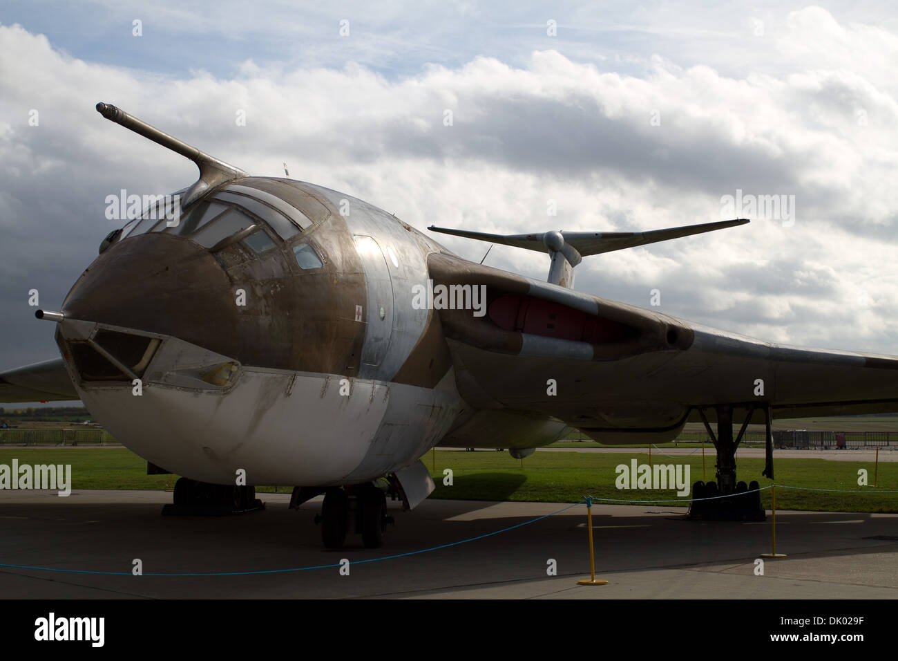 Handley page bomber -Fotos und -Bildmaterial in hoher Auflösung – Alamy