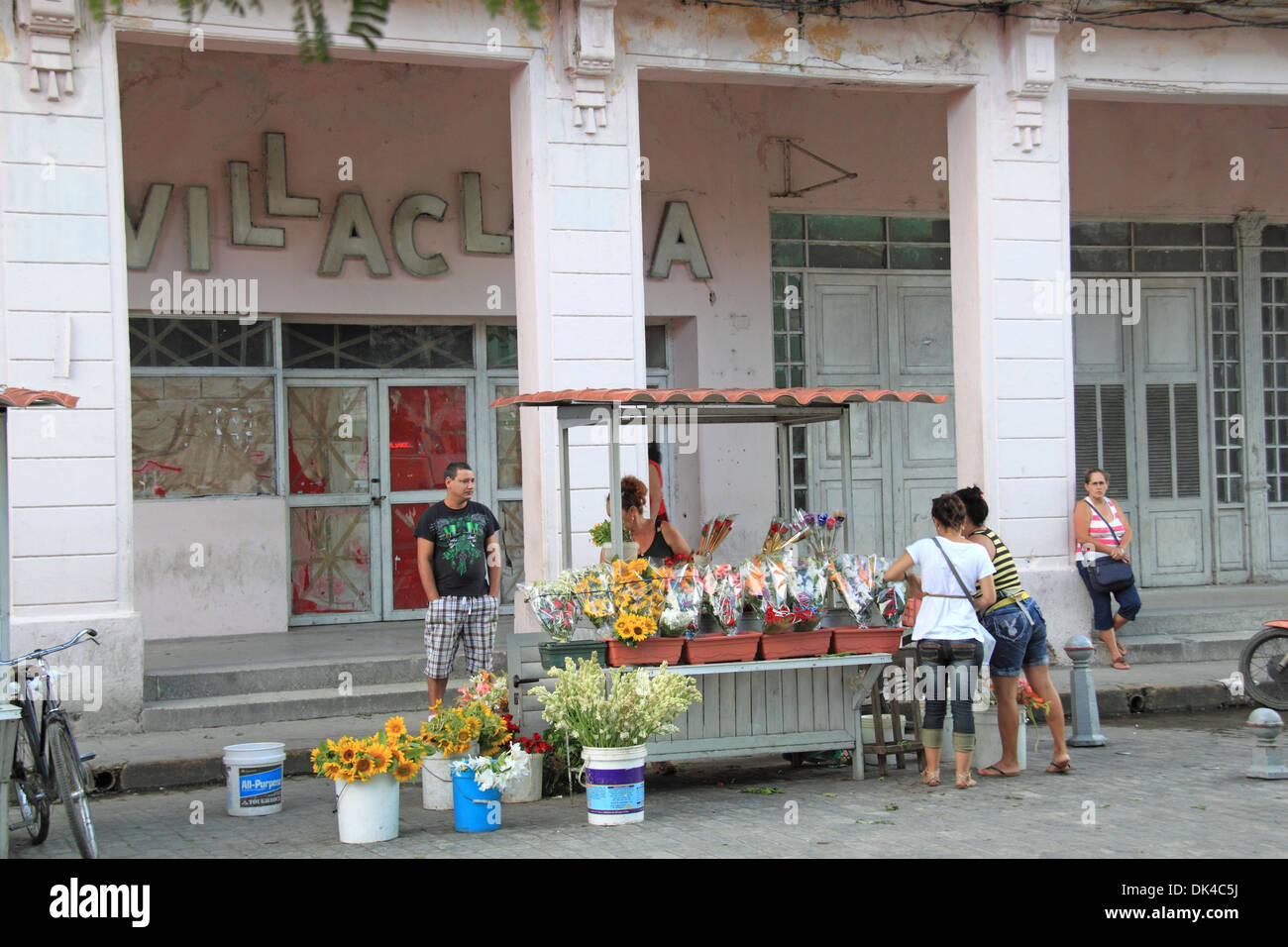 Blume-Stall, Calle Rafael Tristo, Parque Leoncio Vidal, Santa Clara ...