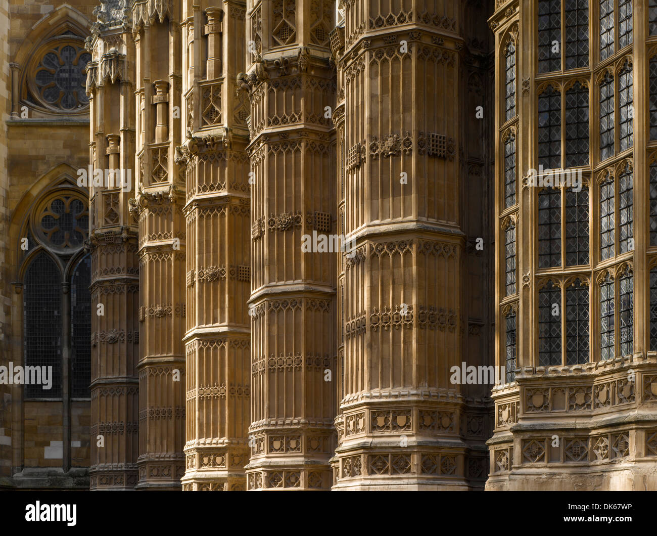 Westminster abbey stained glass -Fotos und -Bildmaterial in hoher Auflösung – Alamy