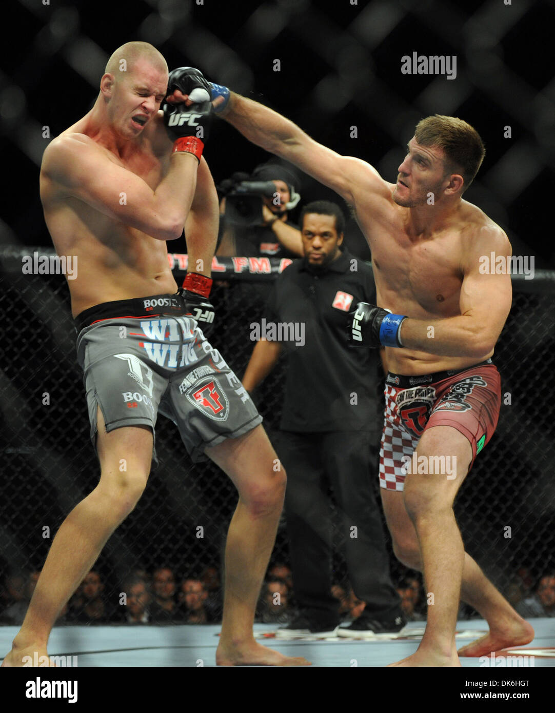 Stefan Struve, Stipe Miocic im zweiten Wahlgang mit einem TKO Ultimate ...