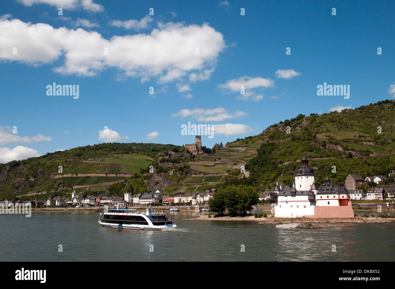 Weinberg im rheintal -Fotos und -Bildmaterial in hoher Auflösung – Alamy