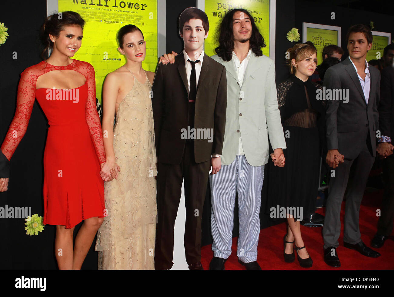 Nina Dobrev Emma Watson Ezra Miller Mae Whitman Johnny Simmons Los ...