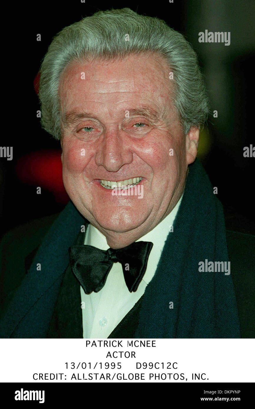 Patrick mcnee -Fotos und -Bildmaterial in hoher Auflösung – Alamy