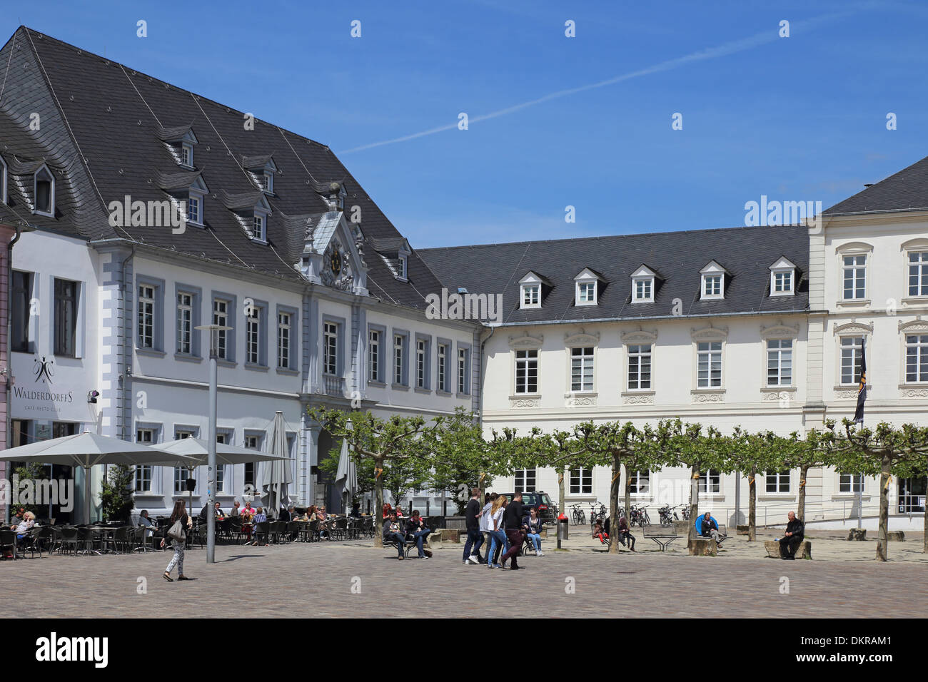 Domfreihof trier -Fotos und -Bildmaterial in hoher Auflösung – Alamy