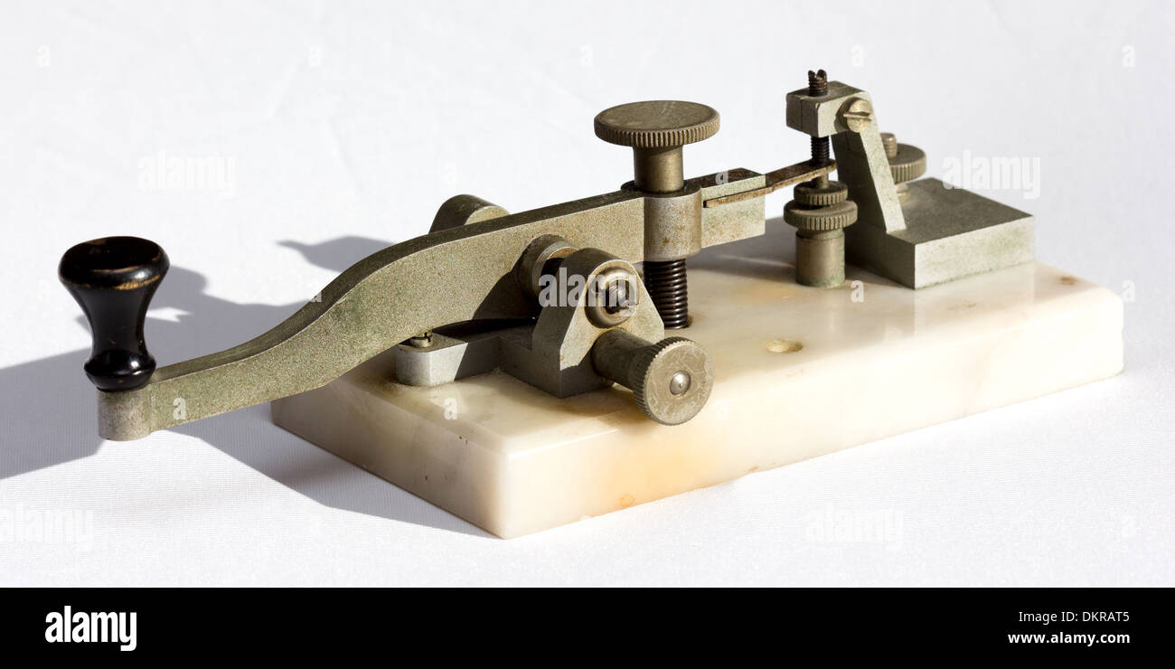 Morse code operator -Fotos und -Bildmaterial in hoher Auflösung – Alamy