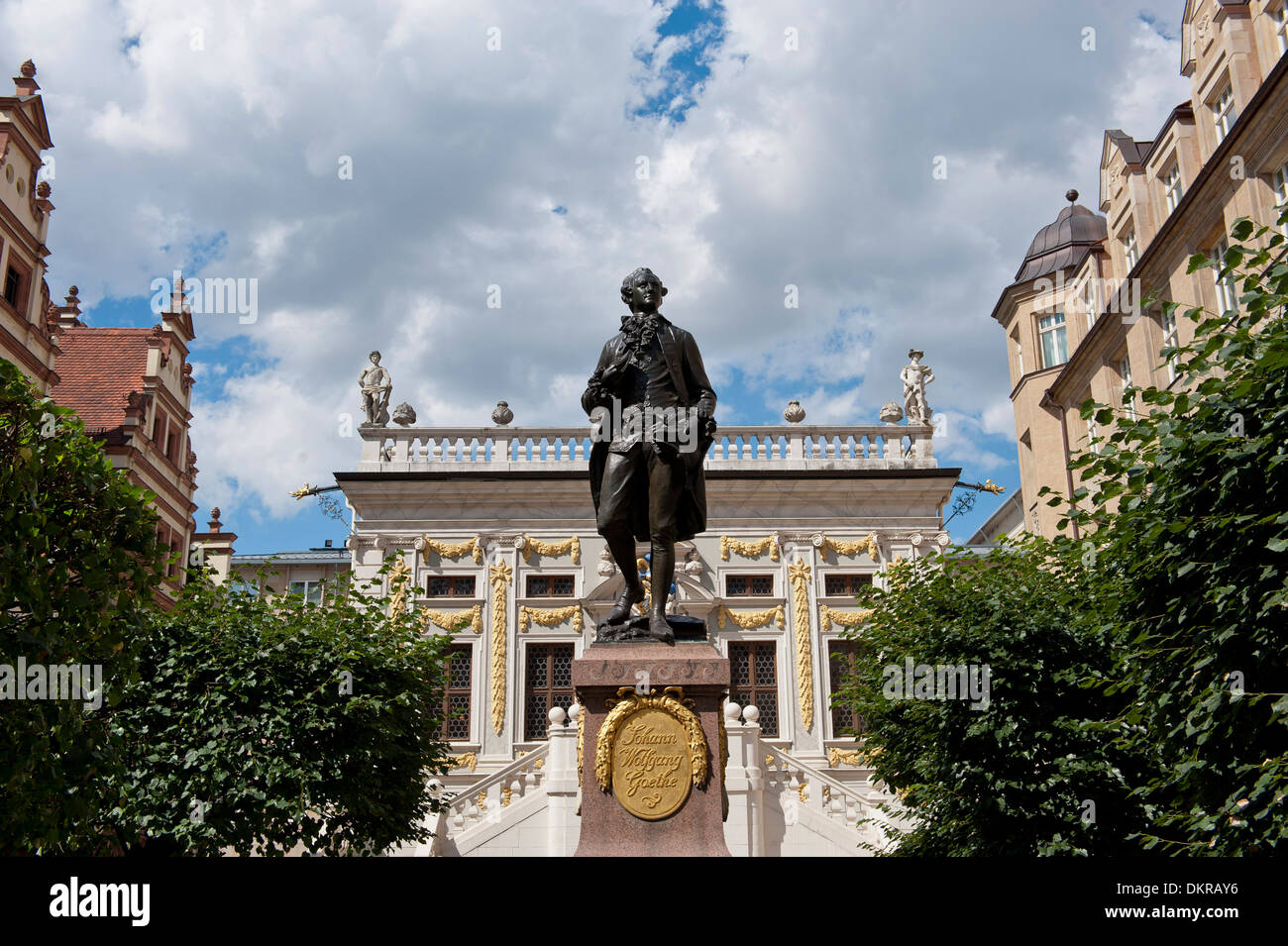 Leipzig Haus Hausbau Statue Goethe Börse Naschmarkt Altstadt Geschichte ...