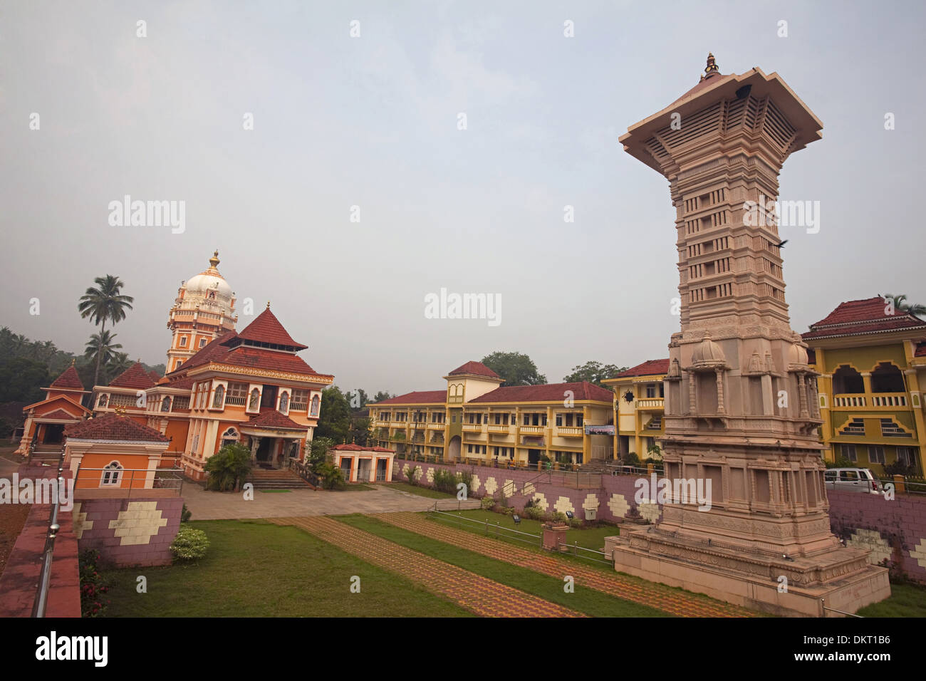 Shri devi shantadurga temple -Fotos und -Bildmaterial in hoher ...
