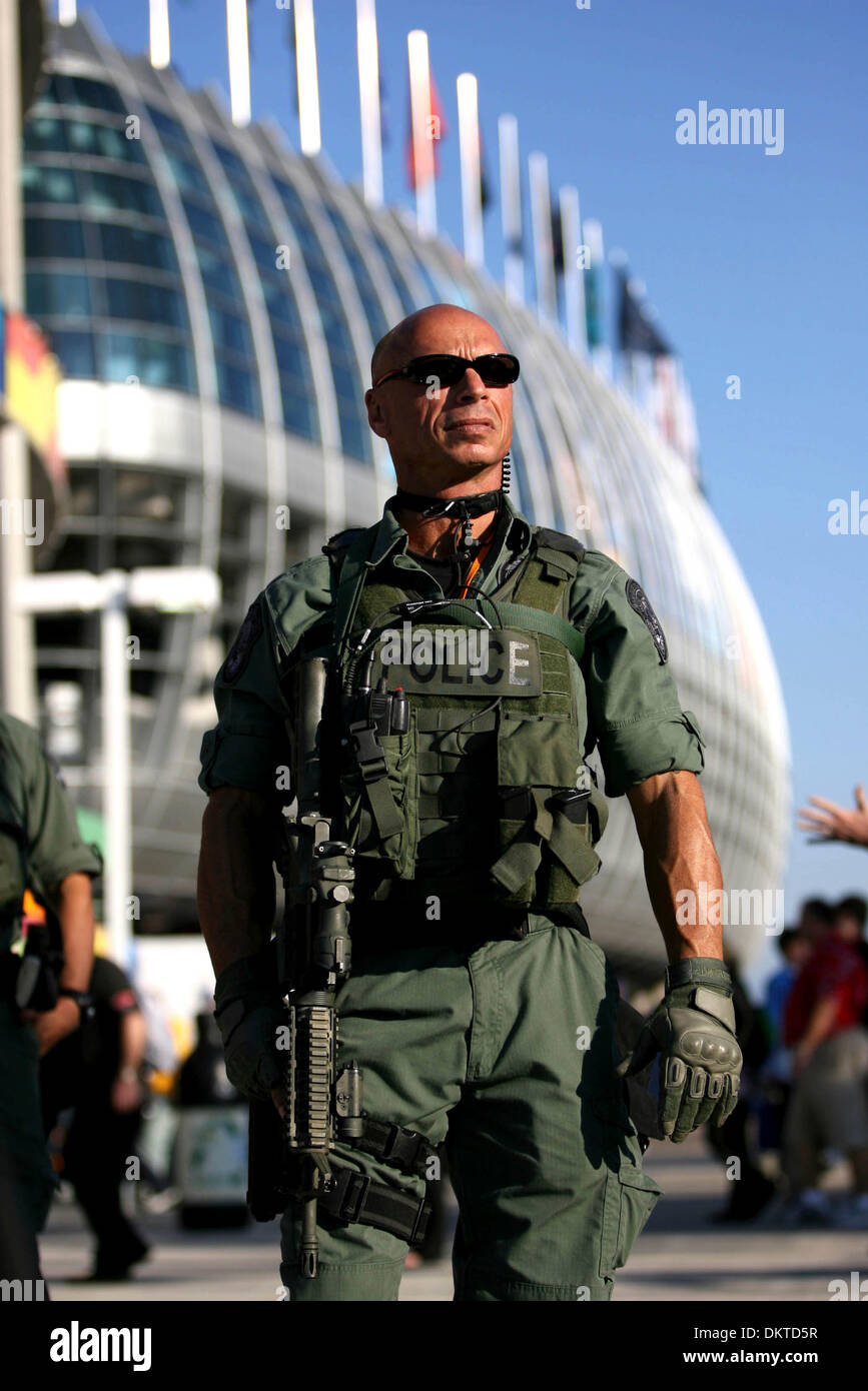 Swat florida -Fotos und -Bildmaterial in hoher Auflösung – Alamy