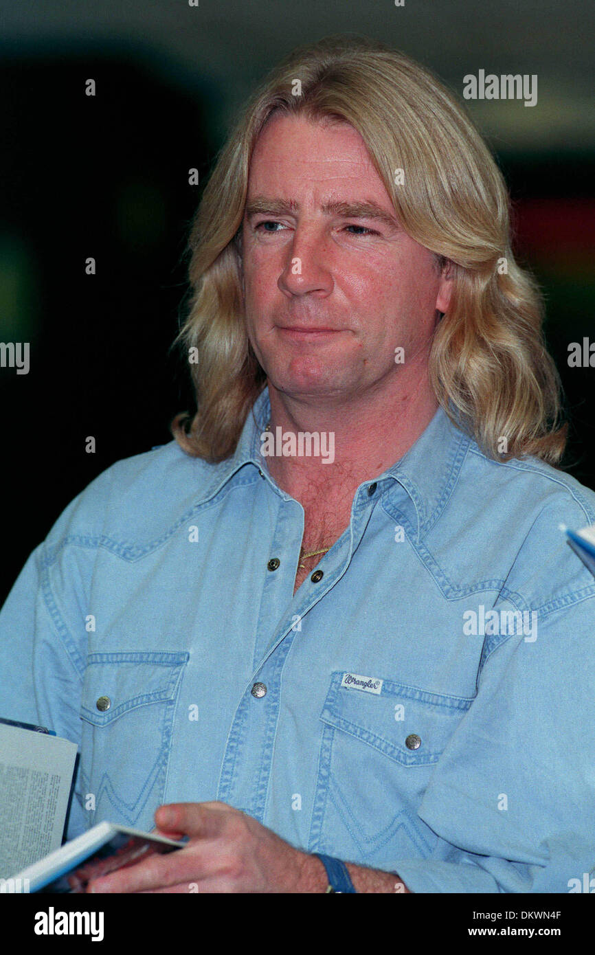 Rick parfitt -Fotos und -Bildmaterial in hoher Auflösung – Alamy