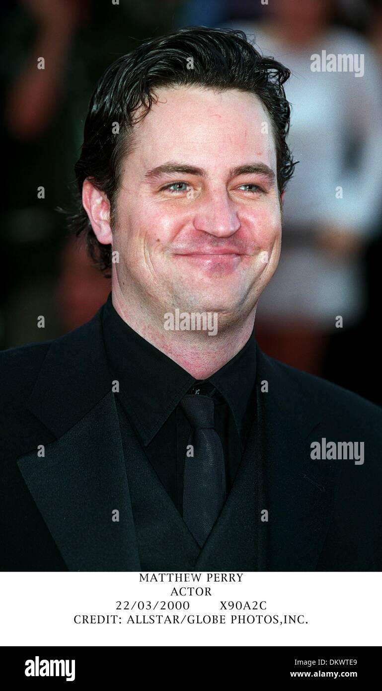 Matthew perry schauspieler -Fotos und -Bildmaterial in hoher Auflösung ...