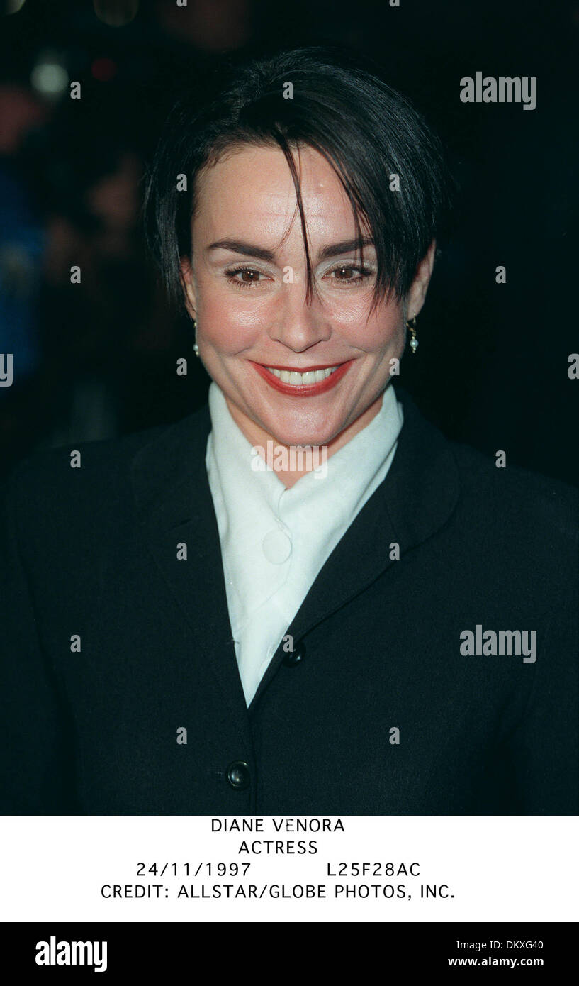 Diane venora -Fotos und -Bildmaterial in hoher Auflösung – Alamy