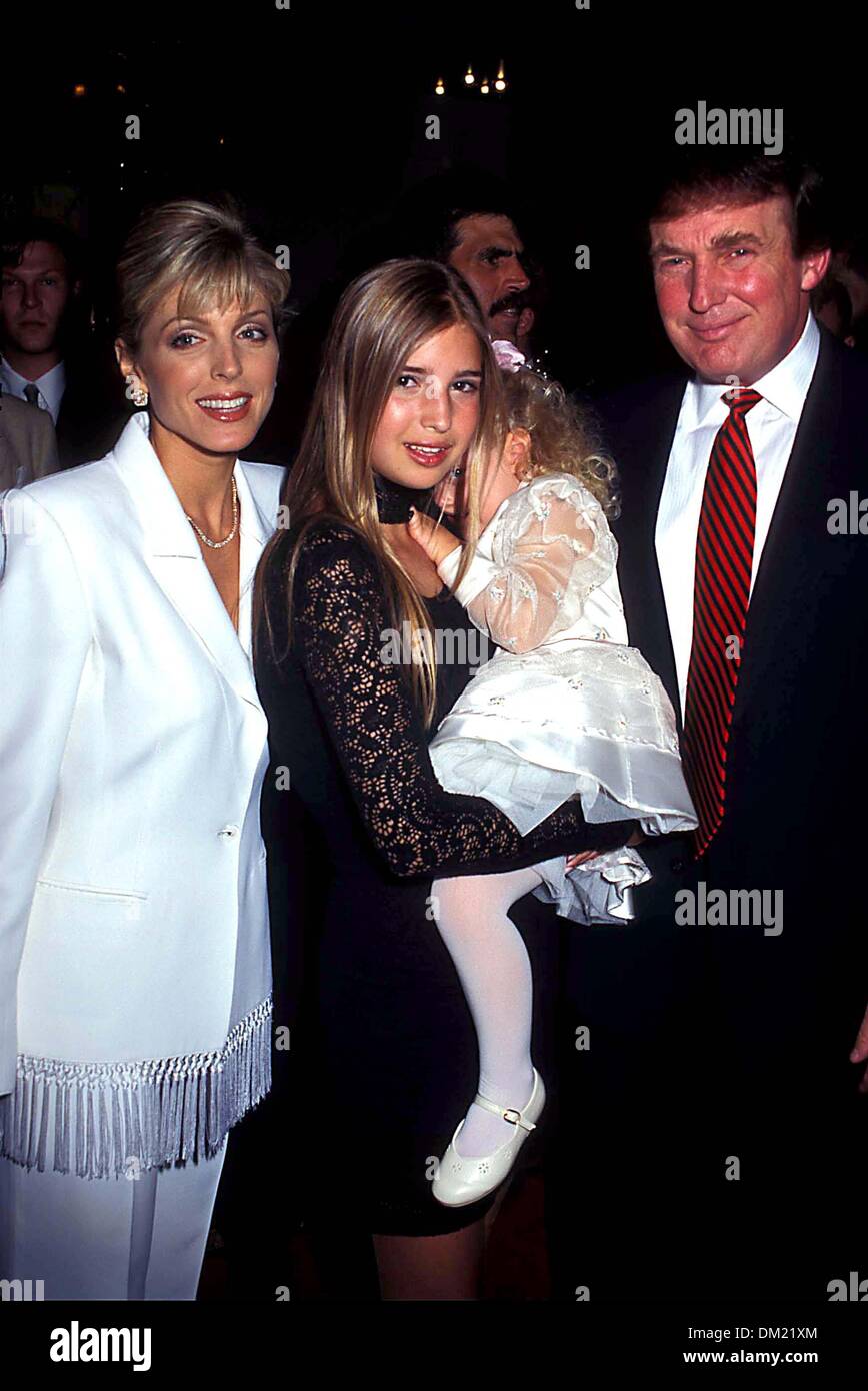 13. Juni 1996 - I1141AS. DONALD TRUMP GEBURT TAG PARTY IM TRUMP TOWERS ...