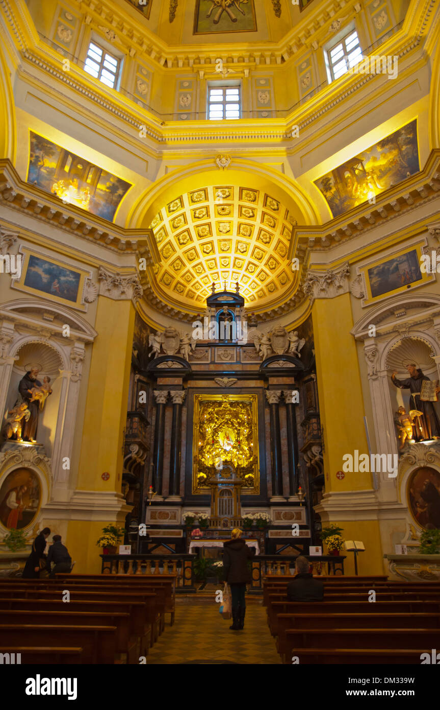 Innenraum von santa maria al monte dei cappuccini -Fotos und ...