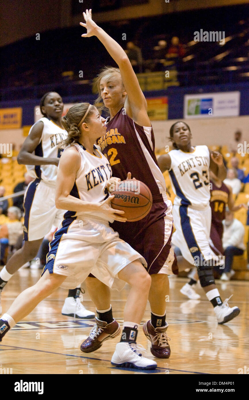 27. Januar 2010: Kent State Golden Blitze Stephanie Gibson (11 ...
